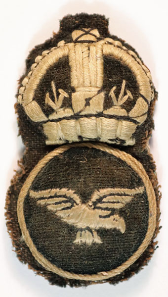 W.R.A.F. WW1 Padded Embroidered Cap Badge 1918-1920 – RARE — Lot No ...