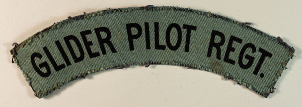 GLIDER PILOT REGT. WW2 Printed Shoulder Title Badge – CALICO PRINTERS ...